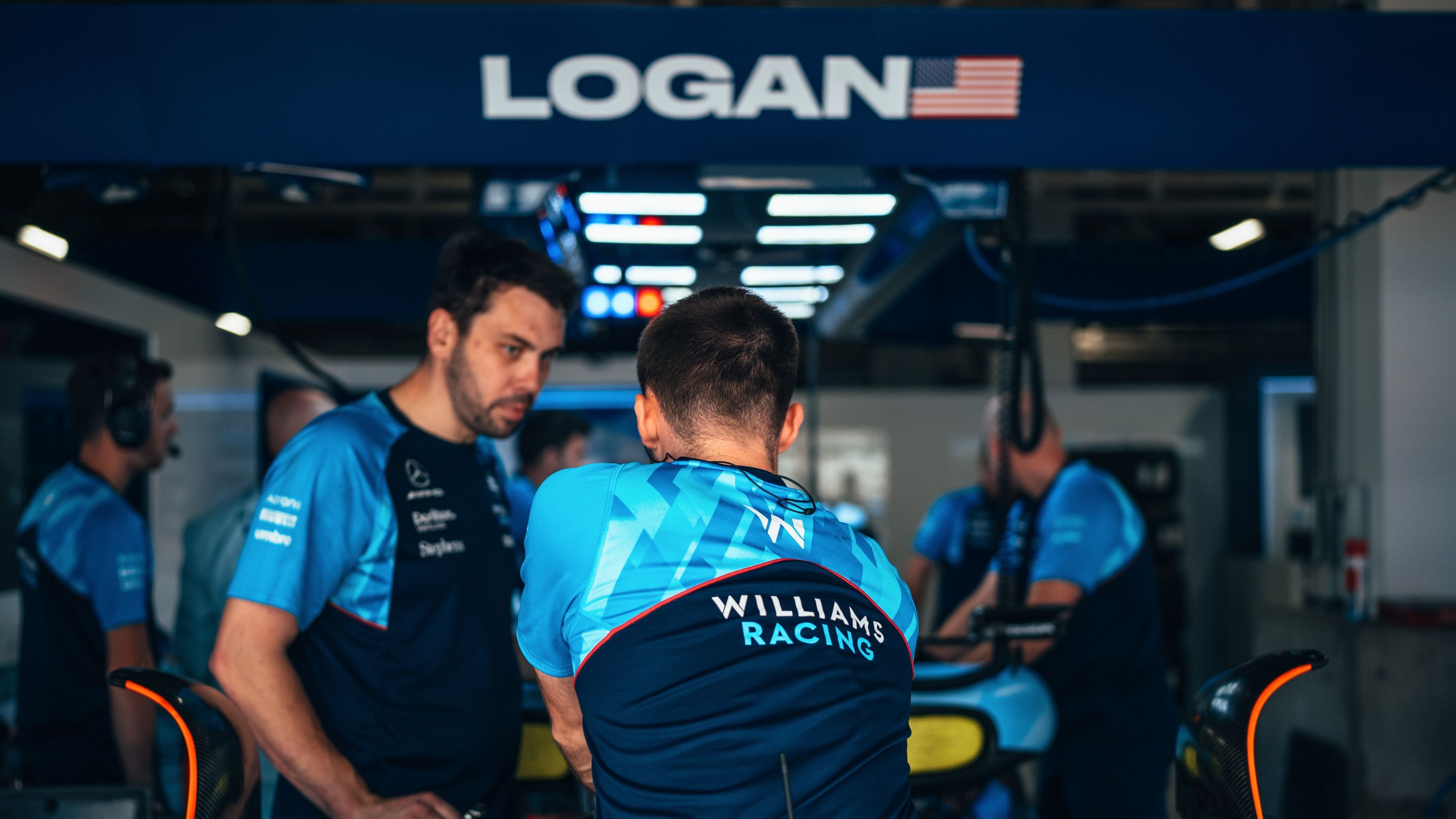 WATCH: Inside the rebuild of Logan's car | Atlassian Williams Racing