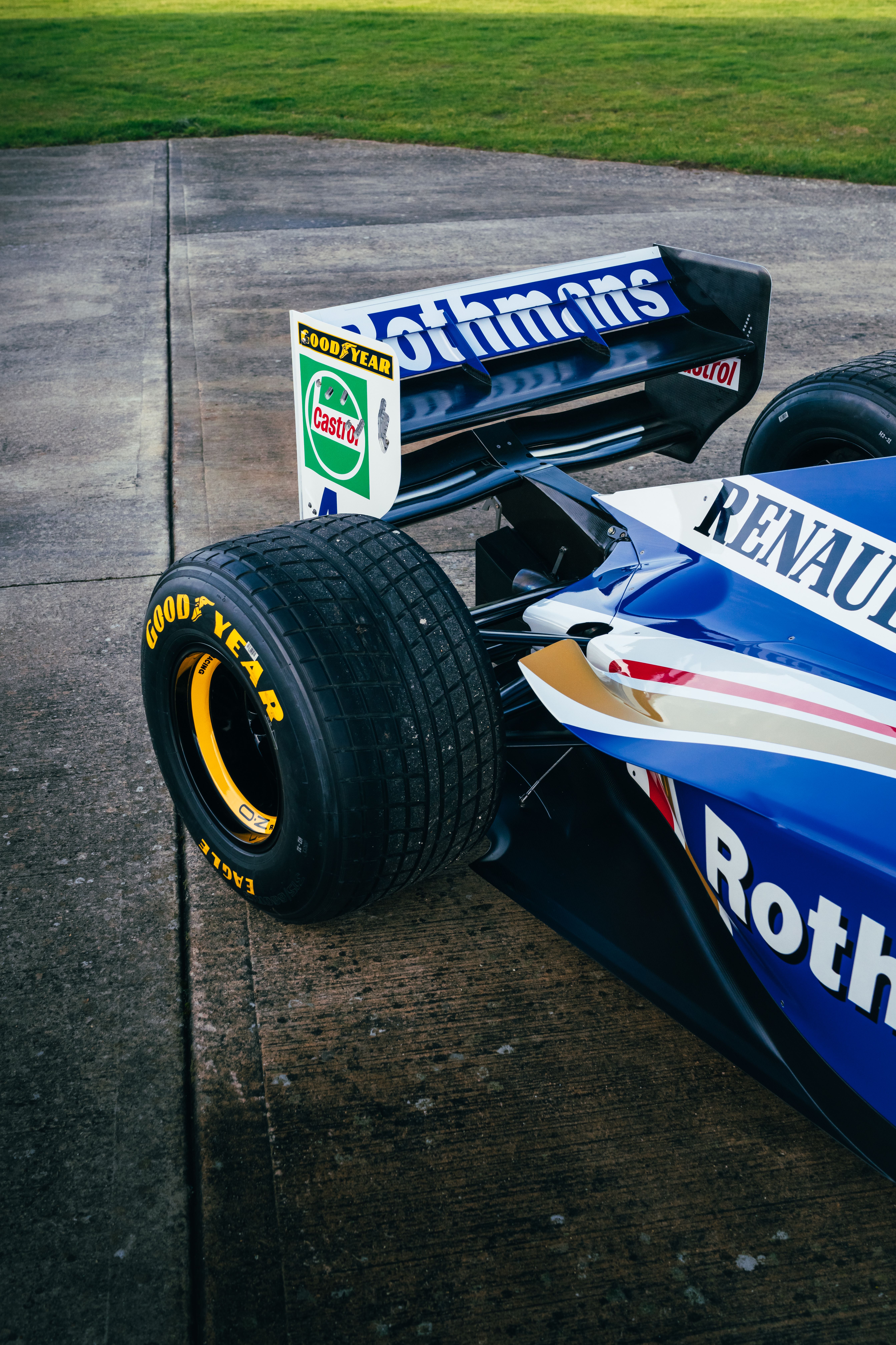 In Photos: Shaking down the FW19 | Atlassian Williams Racing