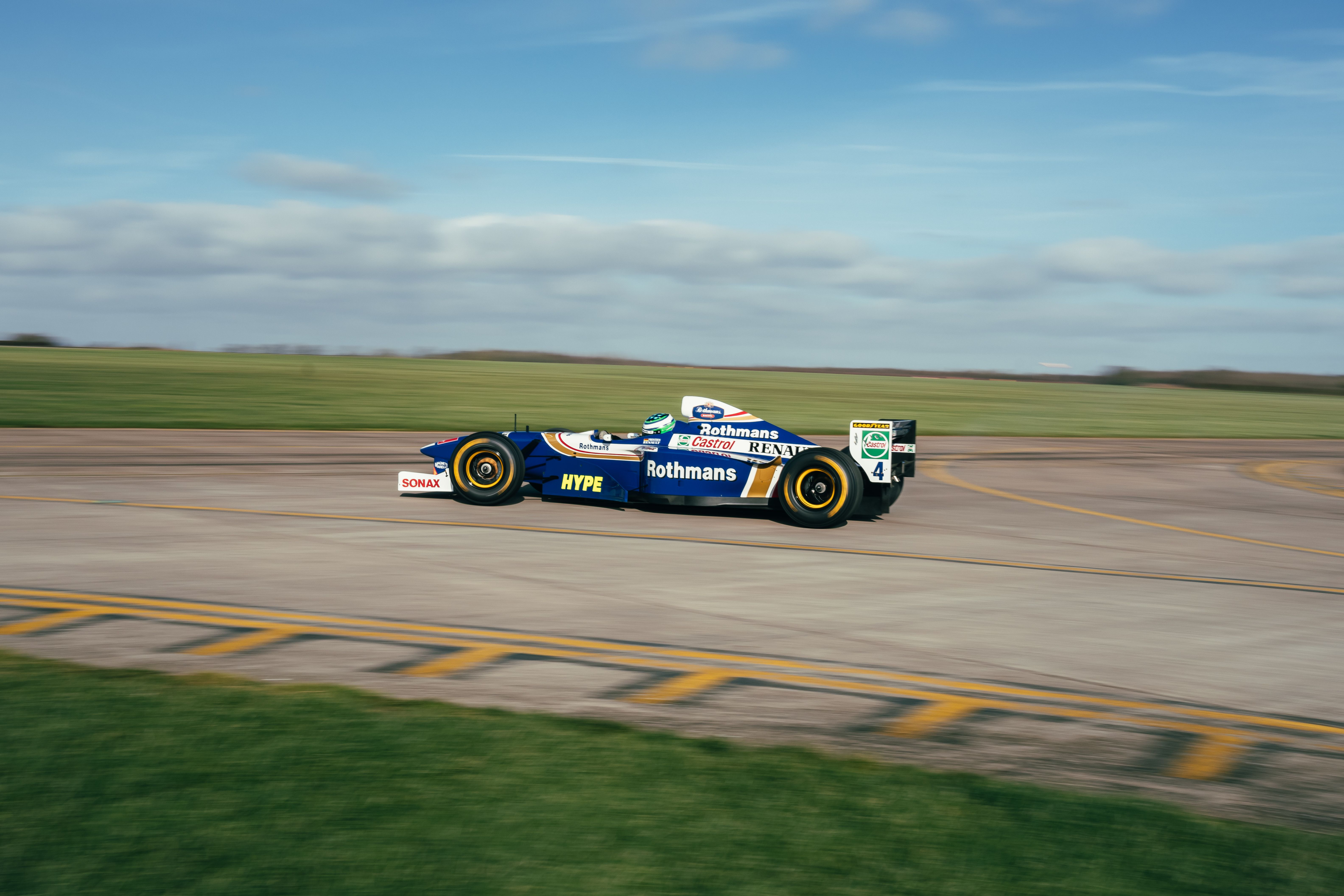 In Photos: Shaking down the FW19 | Atlassian Williams Racing