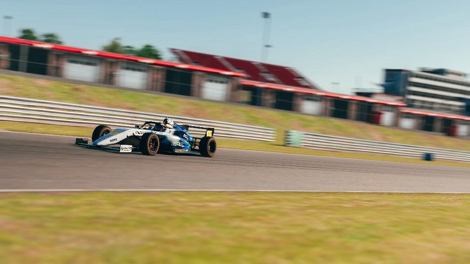 Williams Esports: Preparing for British F4 | Atlassian Williams Racing