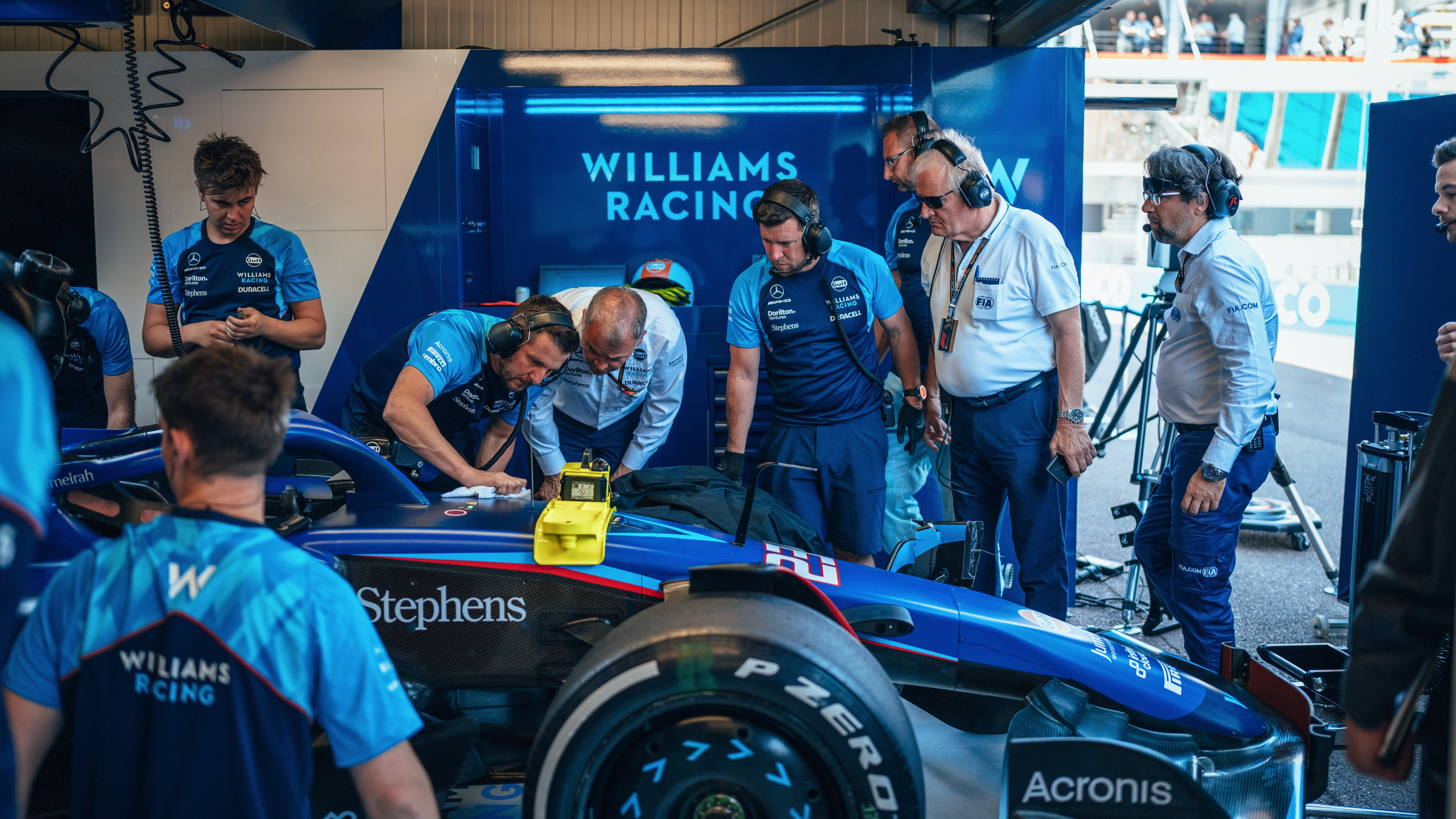WATCH: Getting Alex's car ready for FP2 | Atlassian Williams Racing
