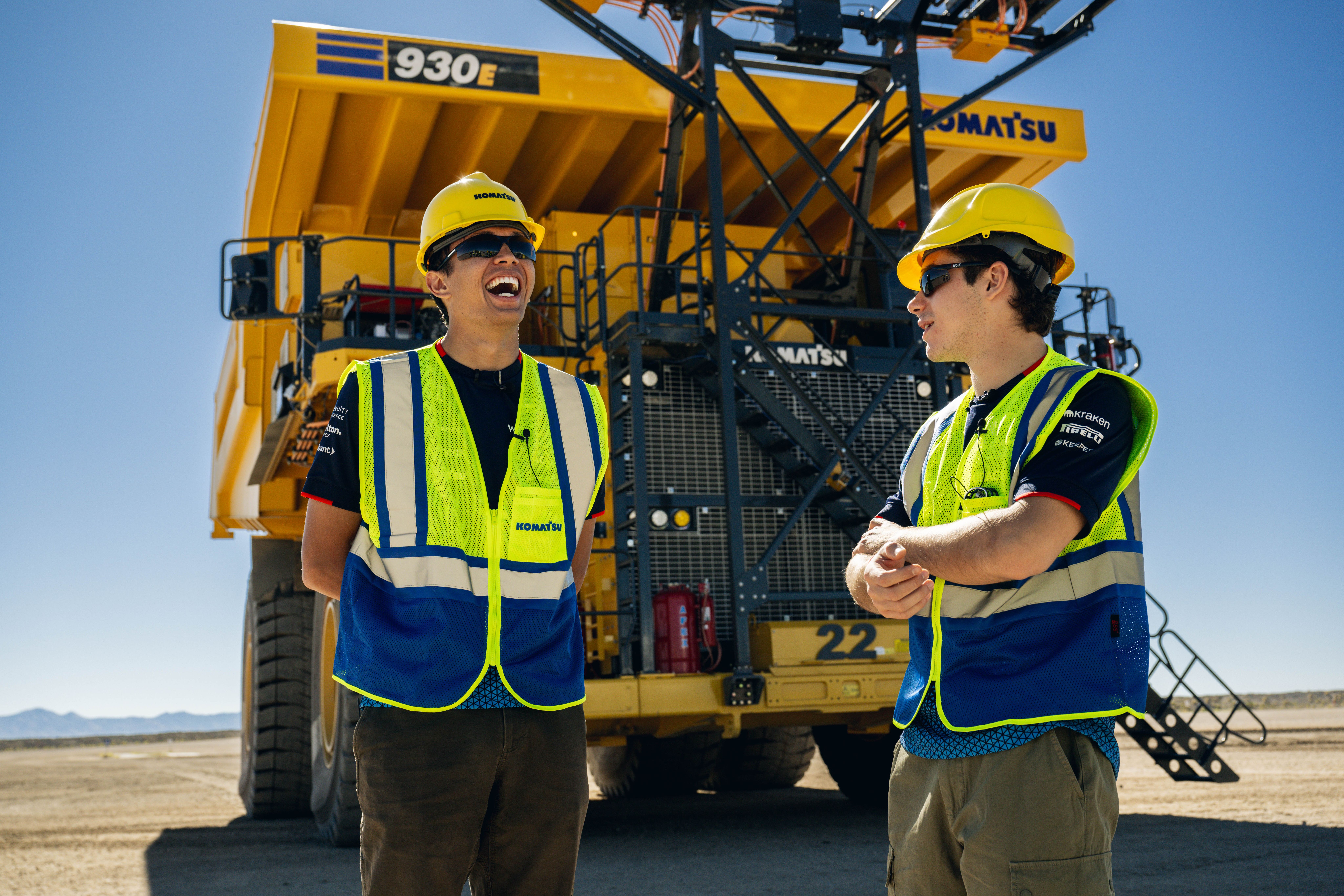 IN PHOTOS: Alex & Franco's Komatsu truck challenge | Atlassian Williams ...